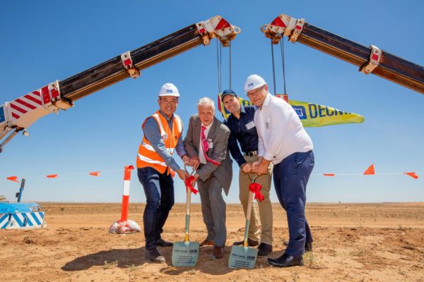 Decmil breaks ground on 255 MW Sunraysia Solar Farm – pv magazine Australia