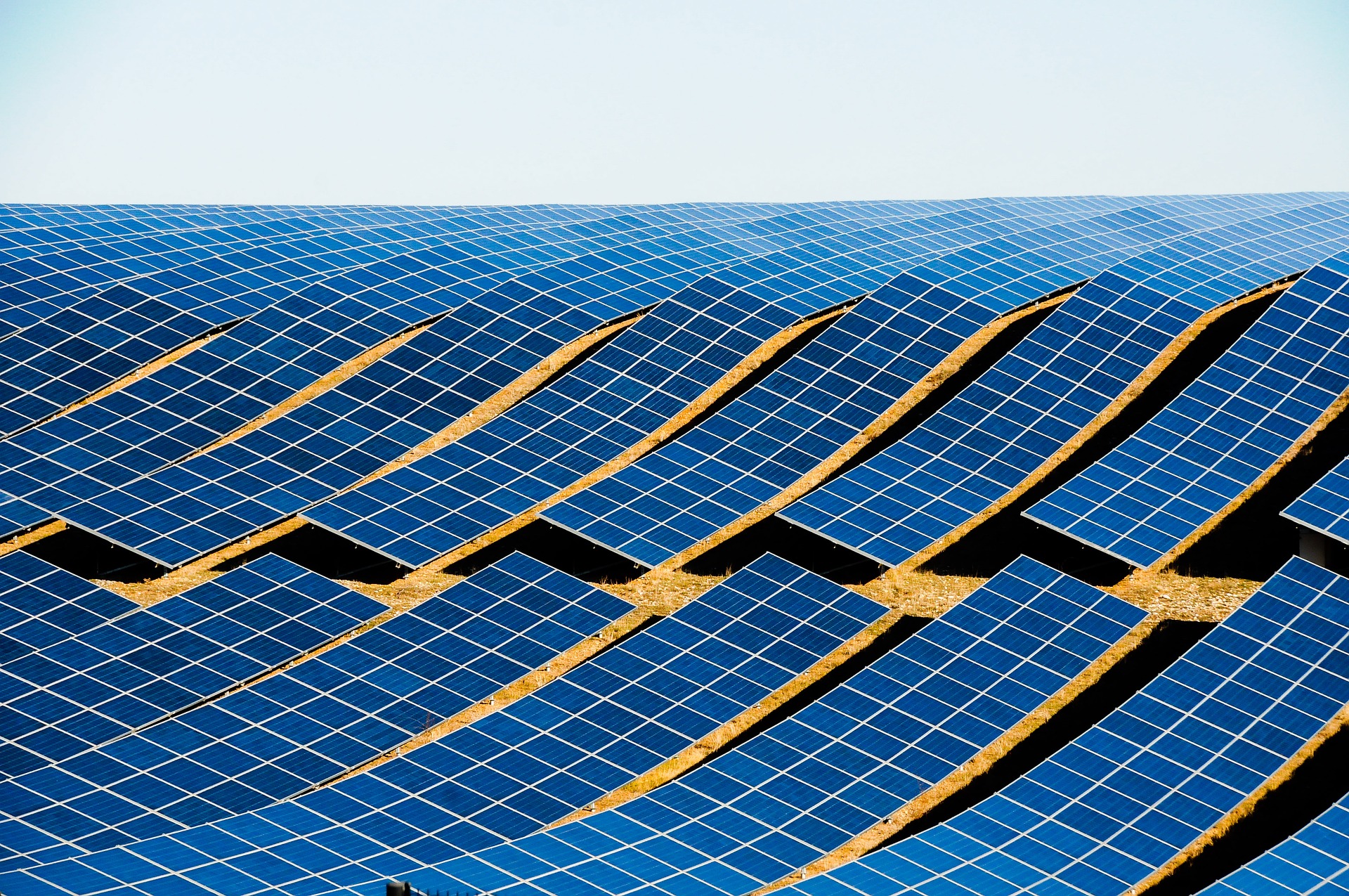 Historic-low interest rates will power ahead astonishing solar cost ...