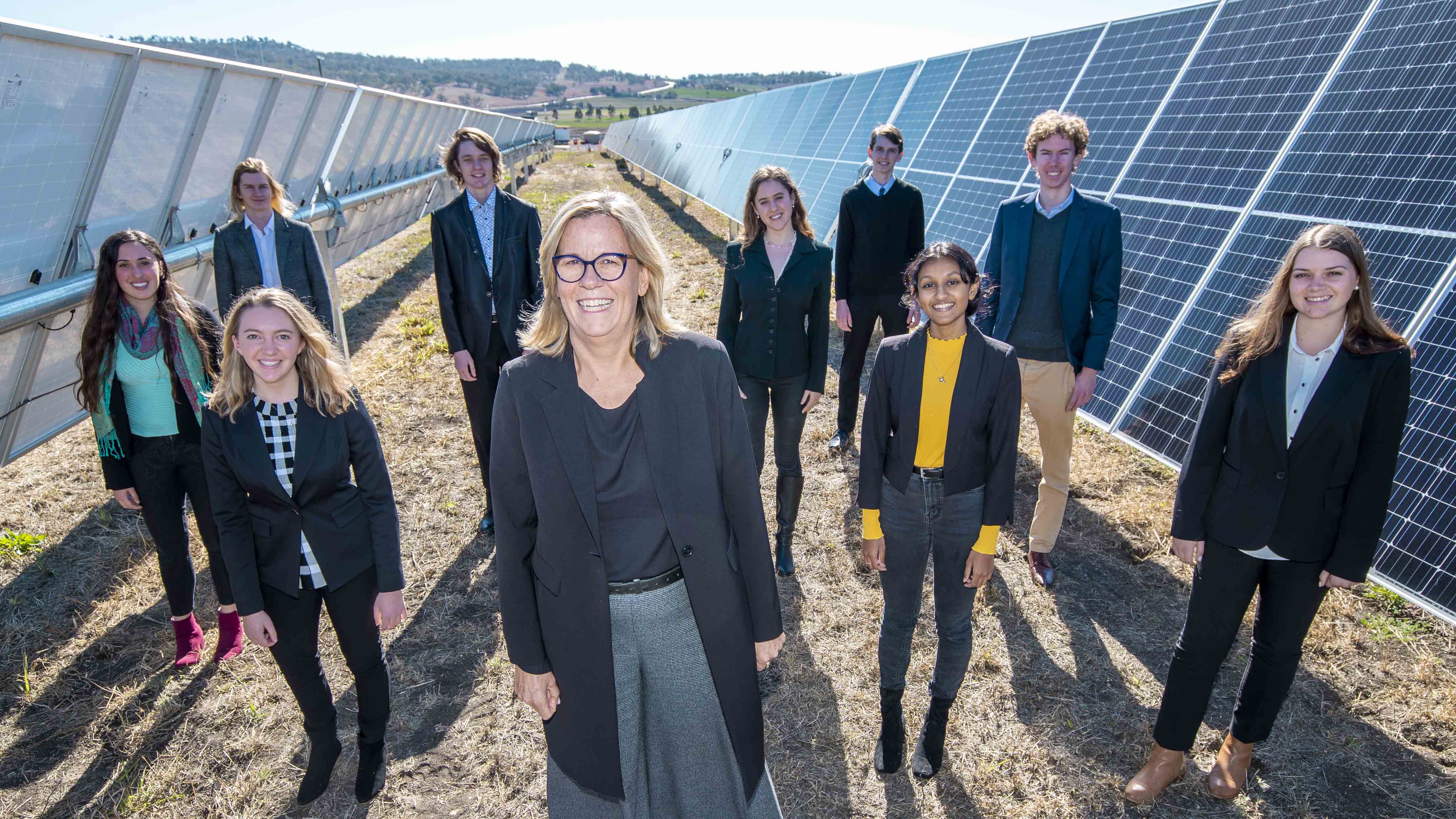 64 MW of PV-powered knowledge sharing begins at UQ’s Warwick Solar Farm ...