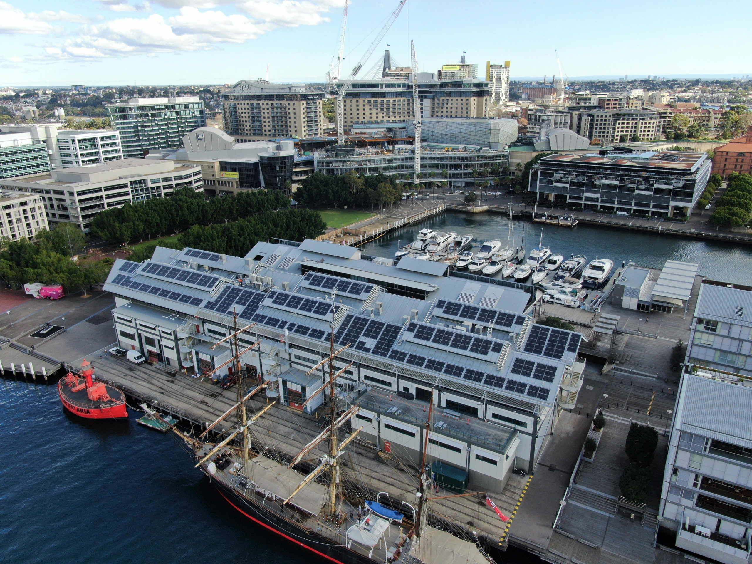 Australia’s green bank backs flexible, lightweight eArc ‘solar skins ...