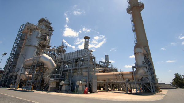 Ampol unveils renewable hydrogen plan for oil refinery site – pv ...