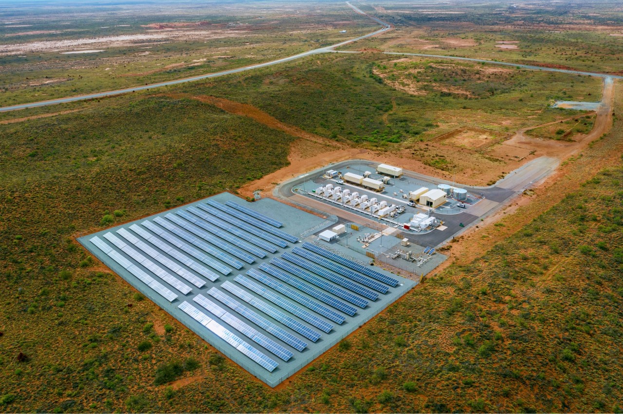 Landmark moment as Pilbara town powered 100% by solar PV and battery ...