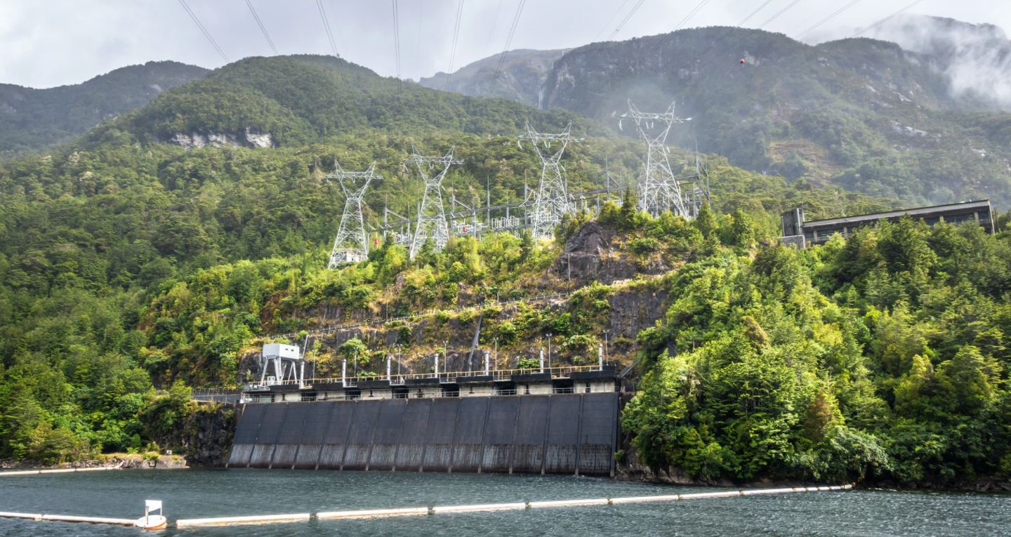 New Zealand reveals plans to join global green hydrogen race – pv ...