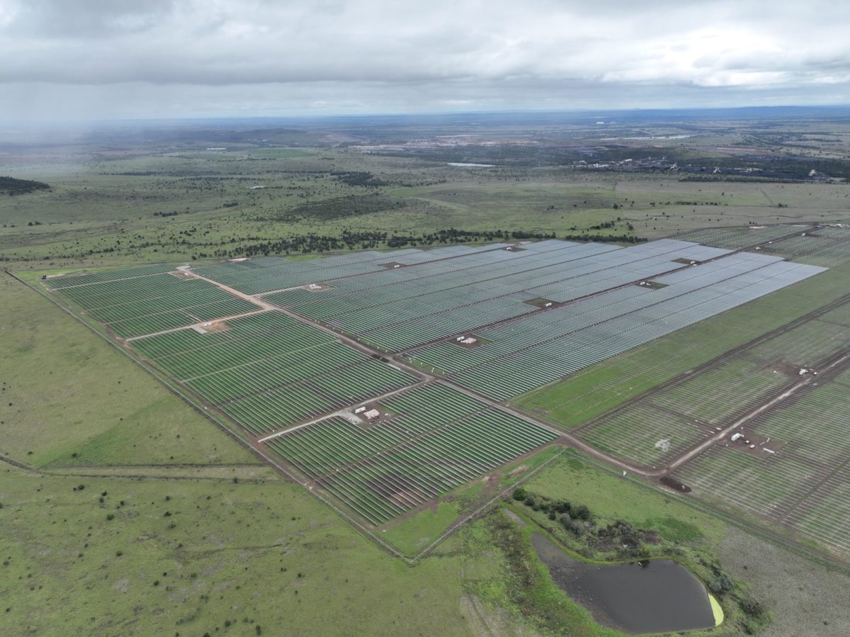Mytilineos achieves construction milestones on Australian solar farms ...