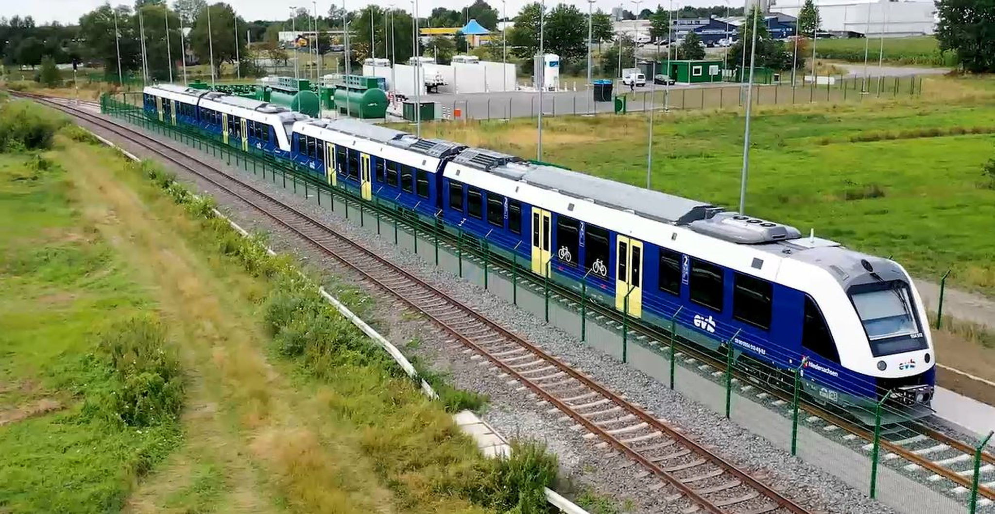 Germany launches world’s first operating hydrogen trains – pv magazine ...