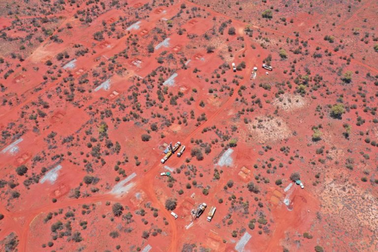 Oz Minerals moves on plans for ‘world’s largest’ off-grid hybrid ...