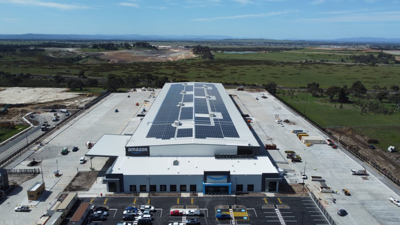 Amazon takes wraps off 1.4 MW rooftop solar system in Melbourne – pv ...