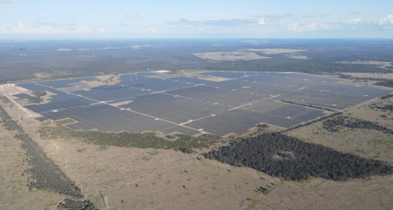 Final panel installed as Australia’s largest solar farm nears full ...