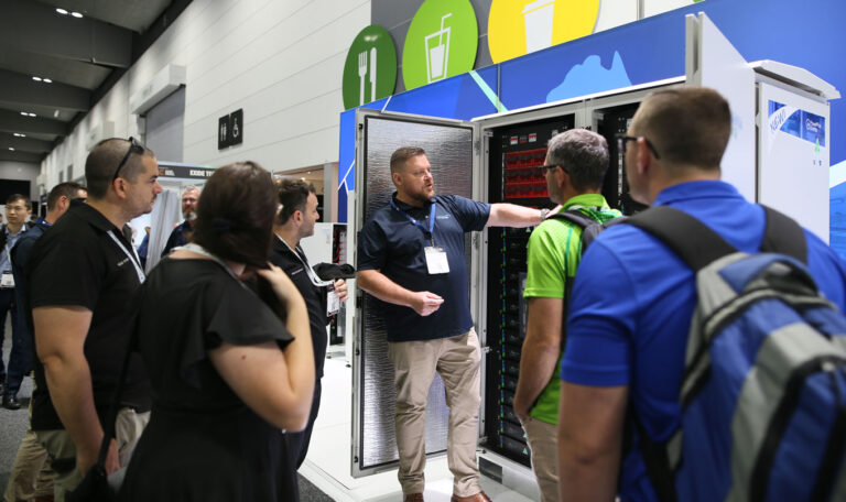 New entrants to Australia’s utility-scale and commercial battery market ...