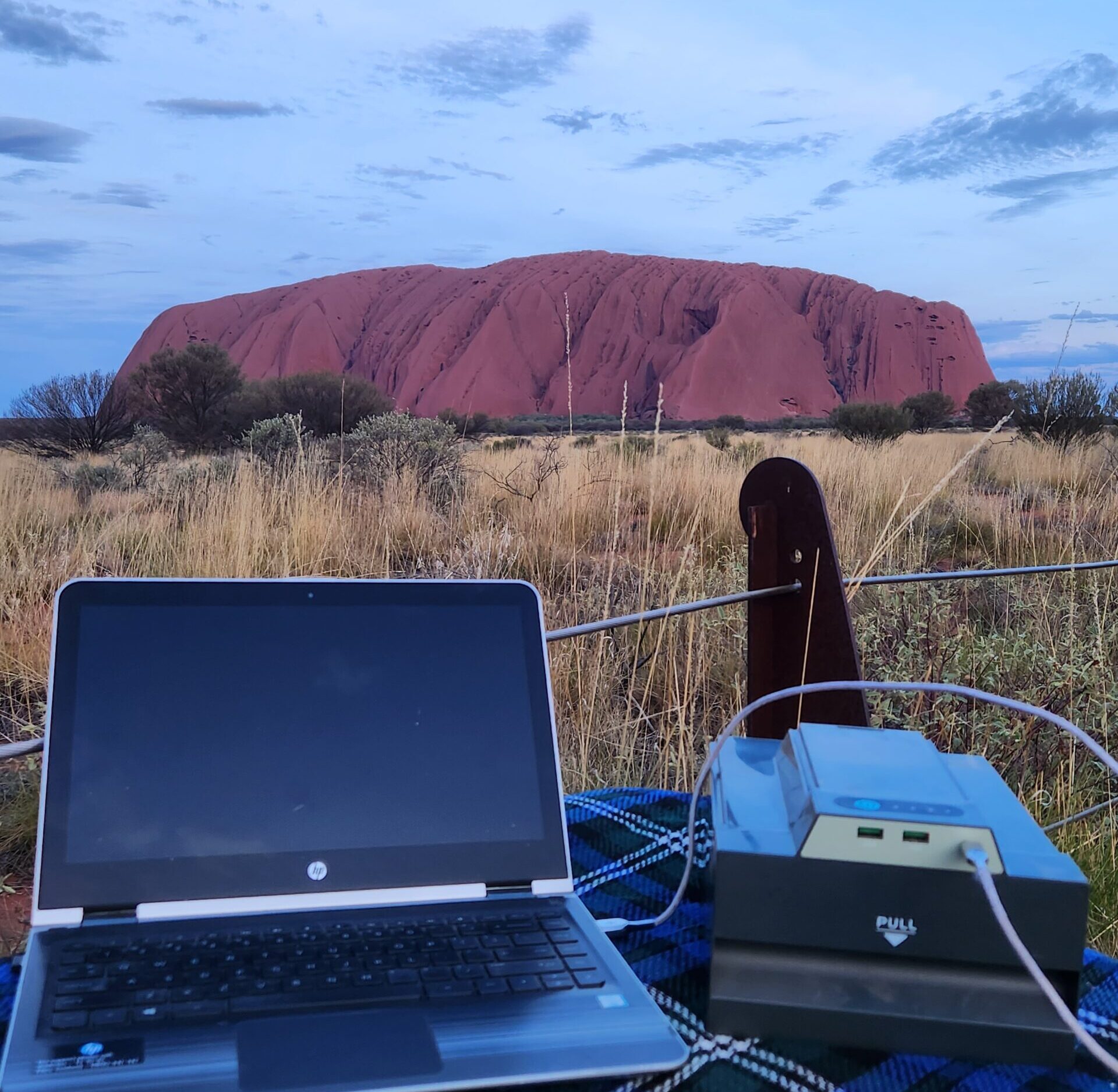 Aussie entrepreneur launches 6 kW / 7.2 kWh mobile solar generator – pv ...