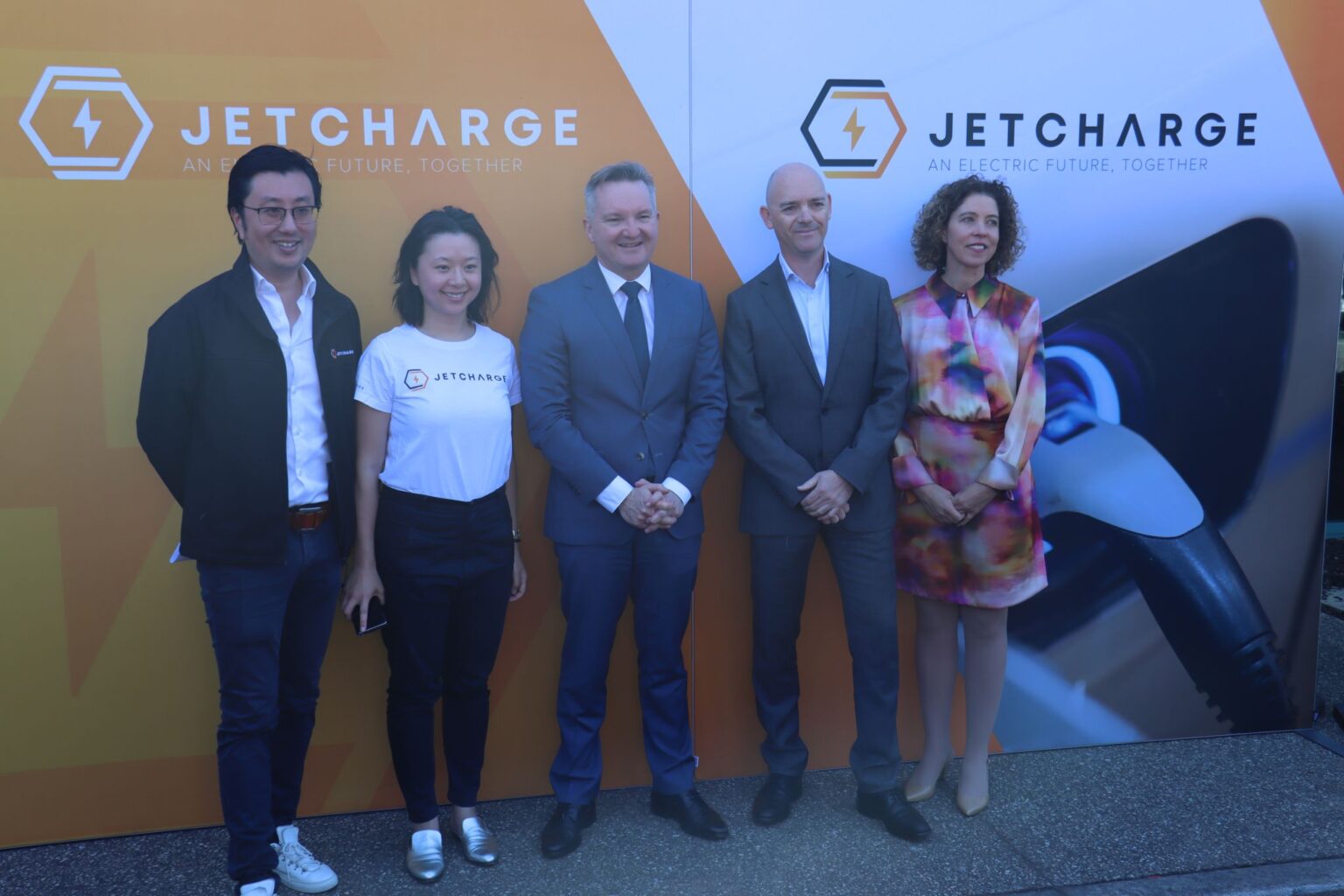 Subsidised charging kit for commercial EV fleets launched with ARENA ...