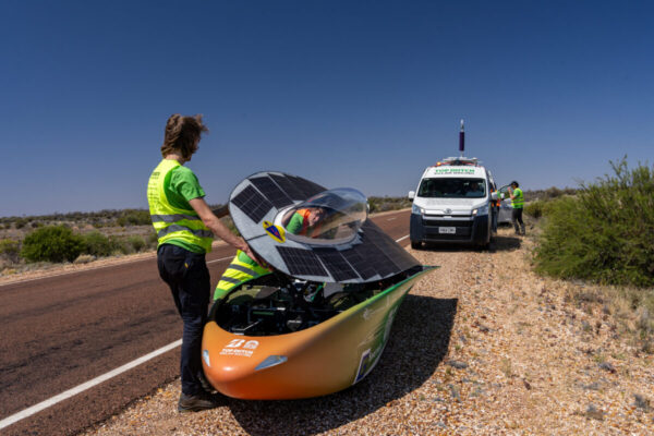 Perovskite-silicon tandem tech tested in solar race car – pv magazine ...