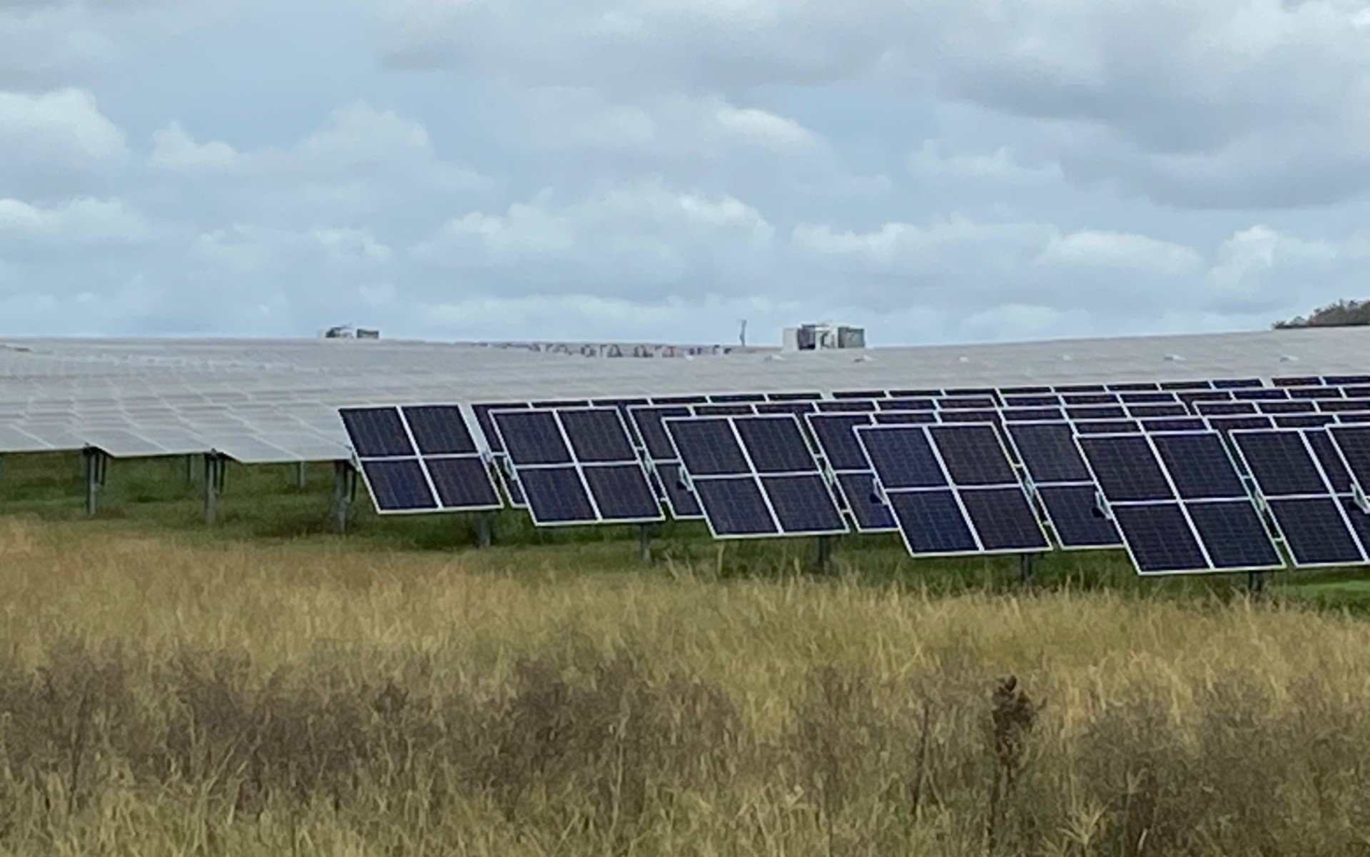 Genex names EPC contractor for 775 MW solar project – pv magazine Australia