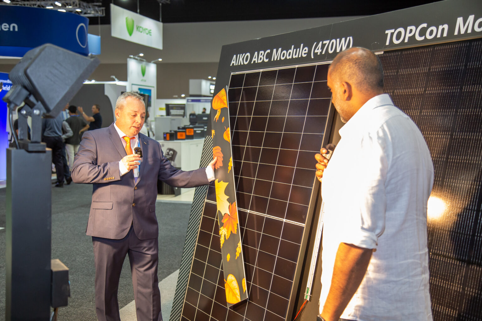 China’s Aiko to deliver 2 GW of All Back Contact modules to Australian ...