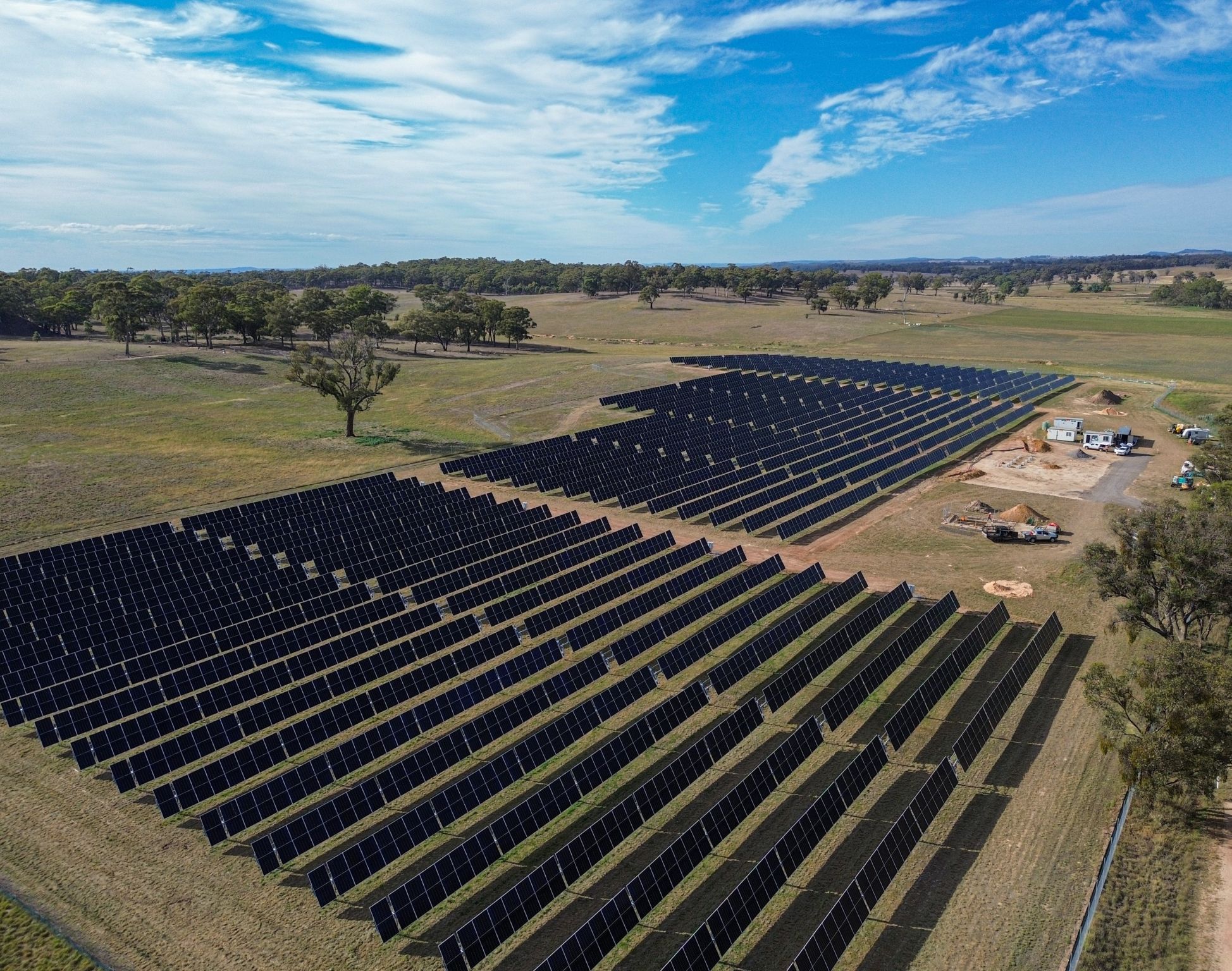 Victorian community-born solar farm and battery storage project powers ...