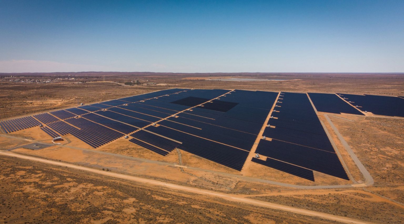 Lawler talks of ray of sunshine for idle NT solar farms – pv magazine ...
