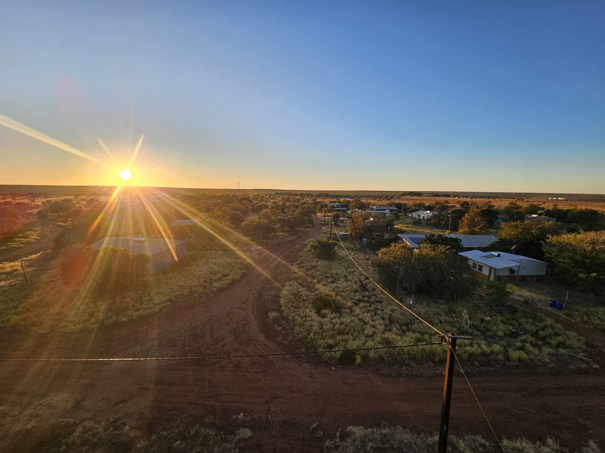 NT community claims ‘Australian first’ with solar-powered microgrid ...