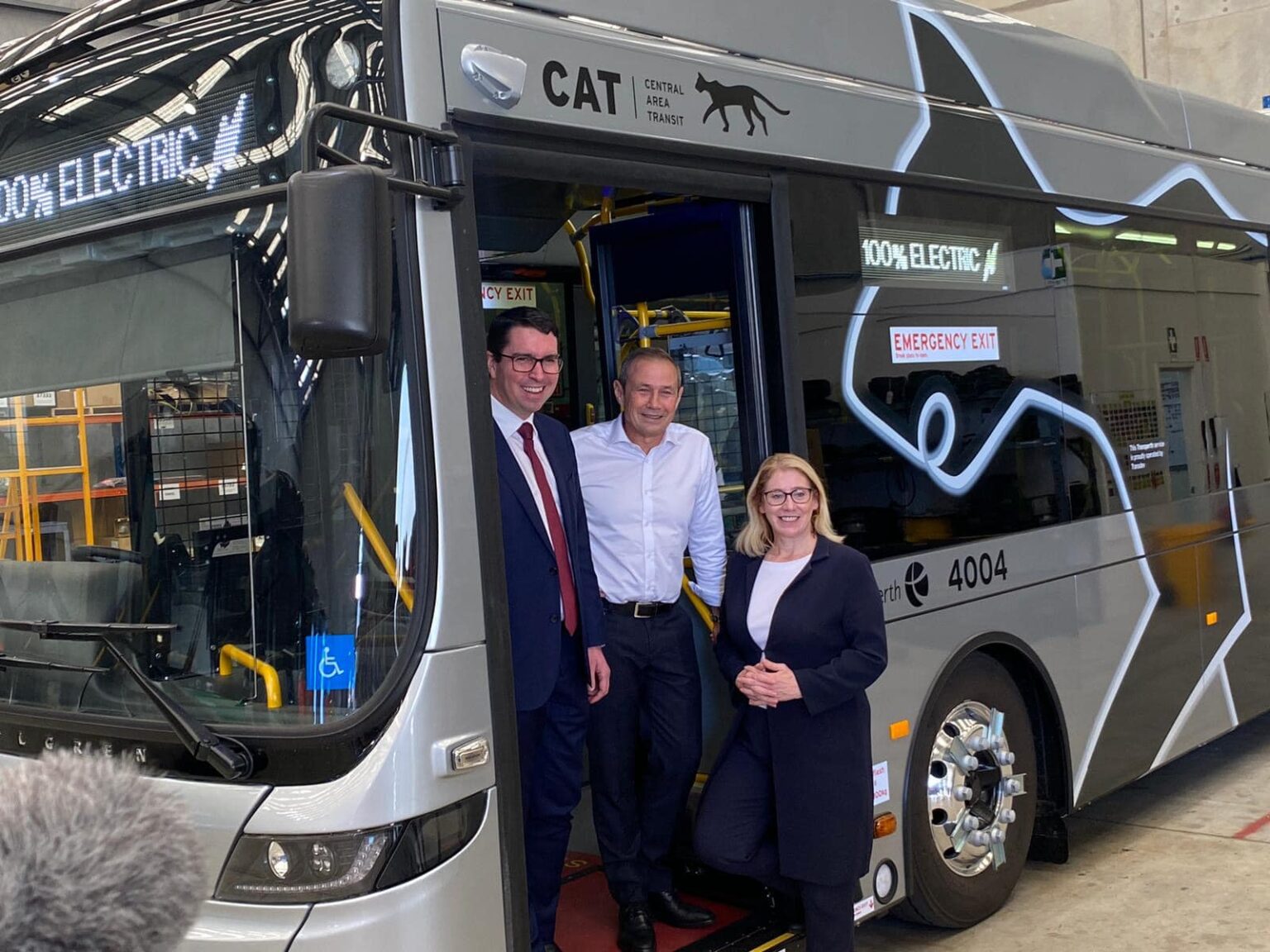 Australian manufacturer wheels out first electric bus in WA – pv ...