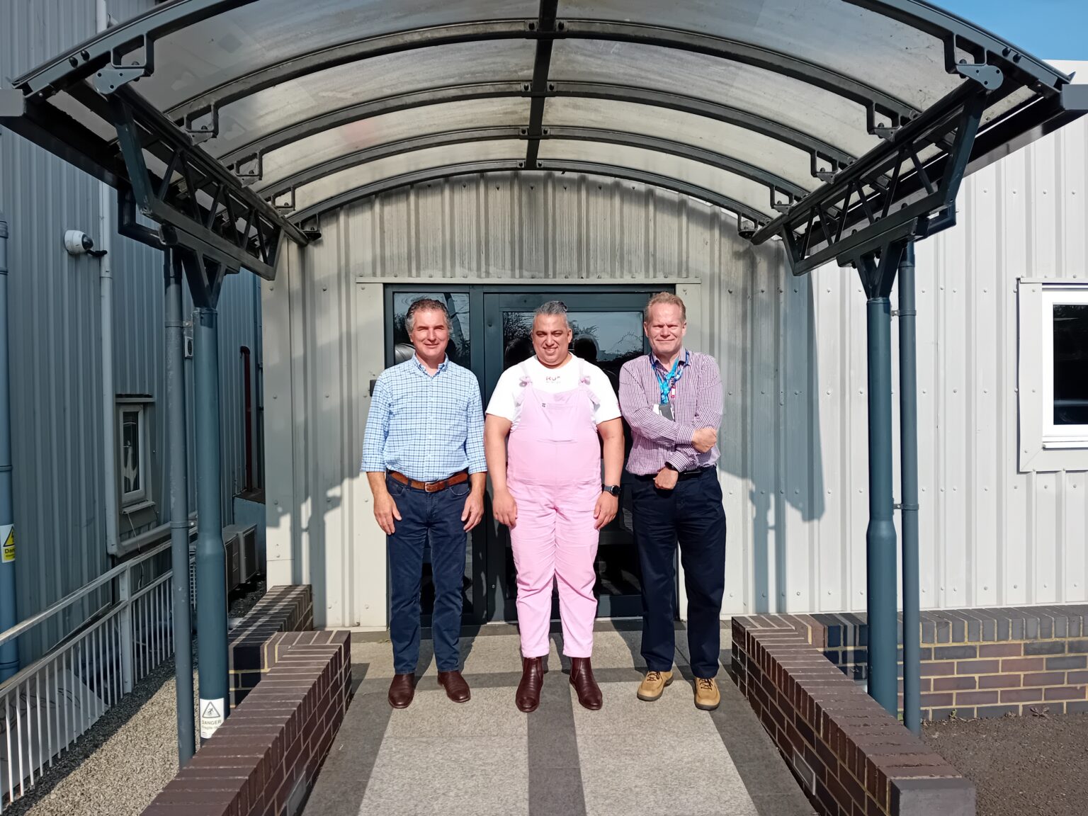 Australian company using nanomaterials for efficient, cheap hydrogen ...