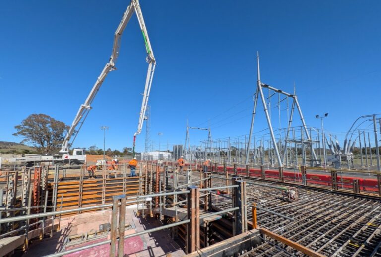 Victorian synchronous condenser to stabilise variable energy to grid ...