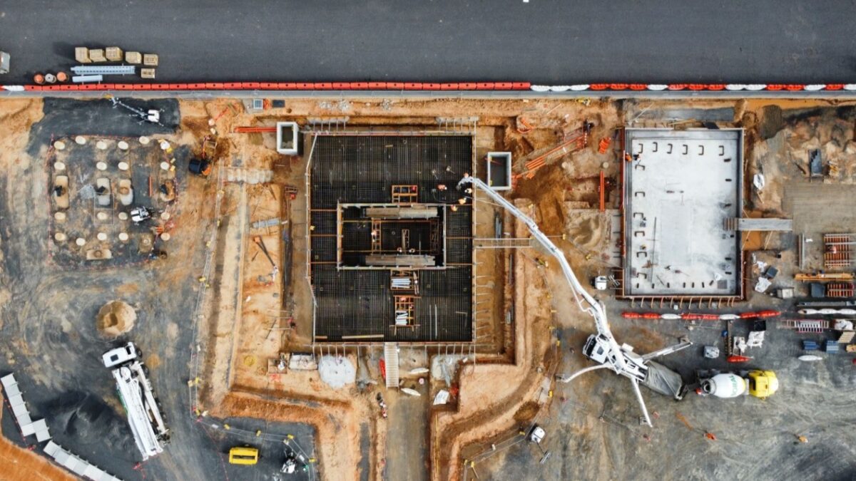 Victorian synchronous condenser to stabilise variable energy to grid ...