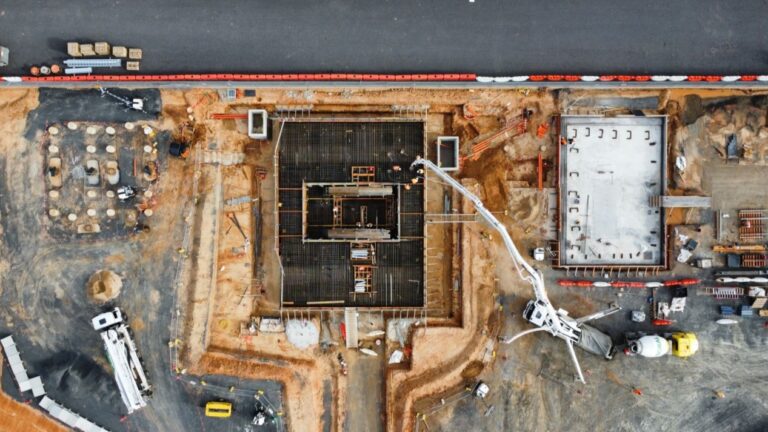 Victorian synchronous condenser to stabilise variable energy to grid ...