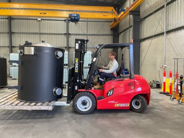 Flow battery startup scores $1.85 million federal grant to scale to ...