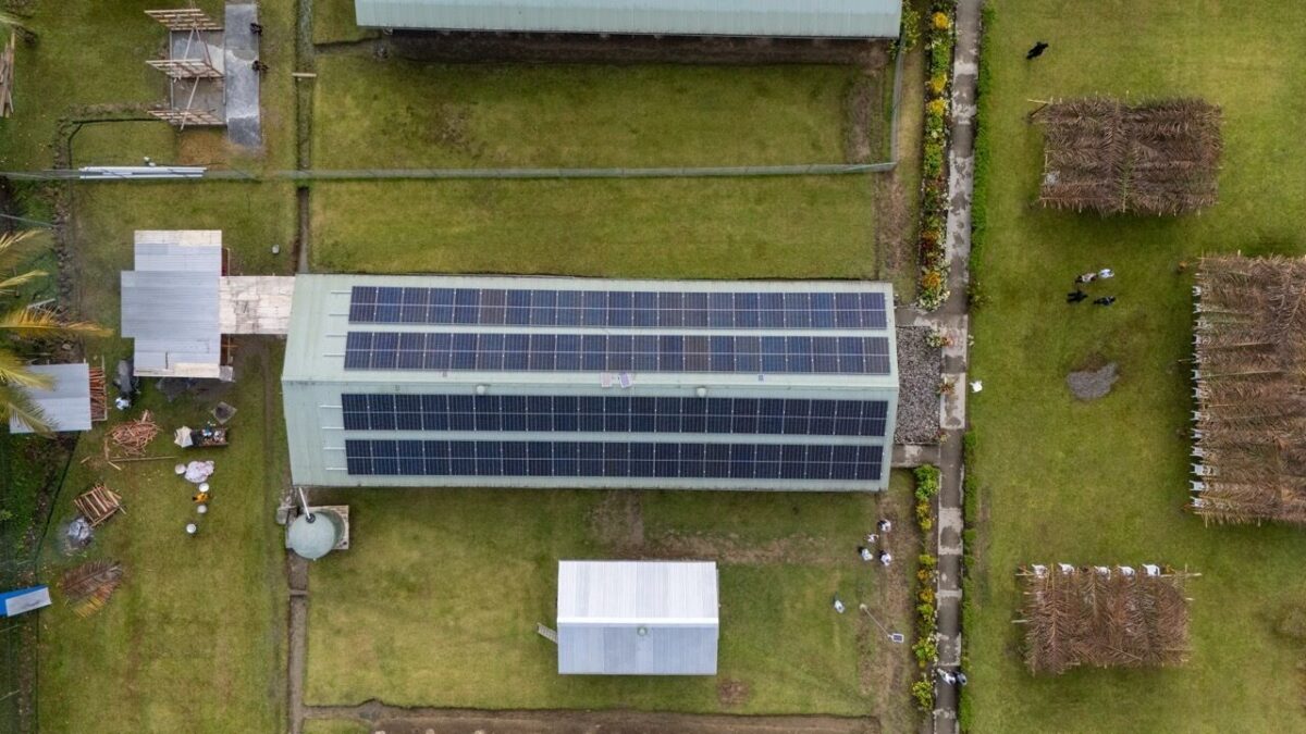 Remote Papua New Guinea Kokoda Trail school installs solar powered mini-grid – pv magazine Australia