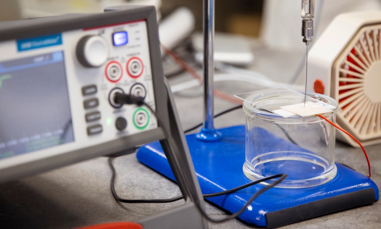 Water generates electrical charge 10 times stronger than expected – pv ...