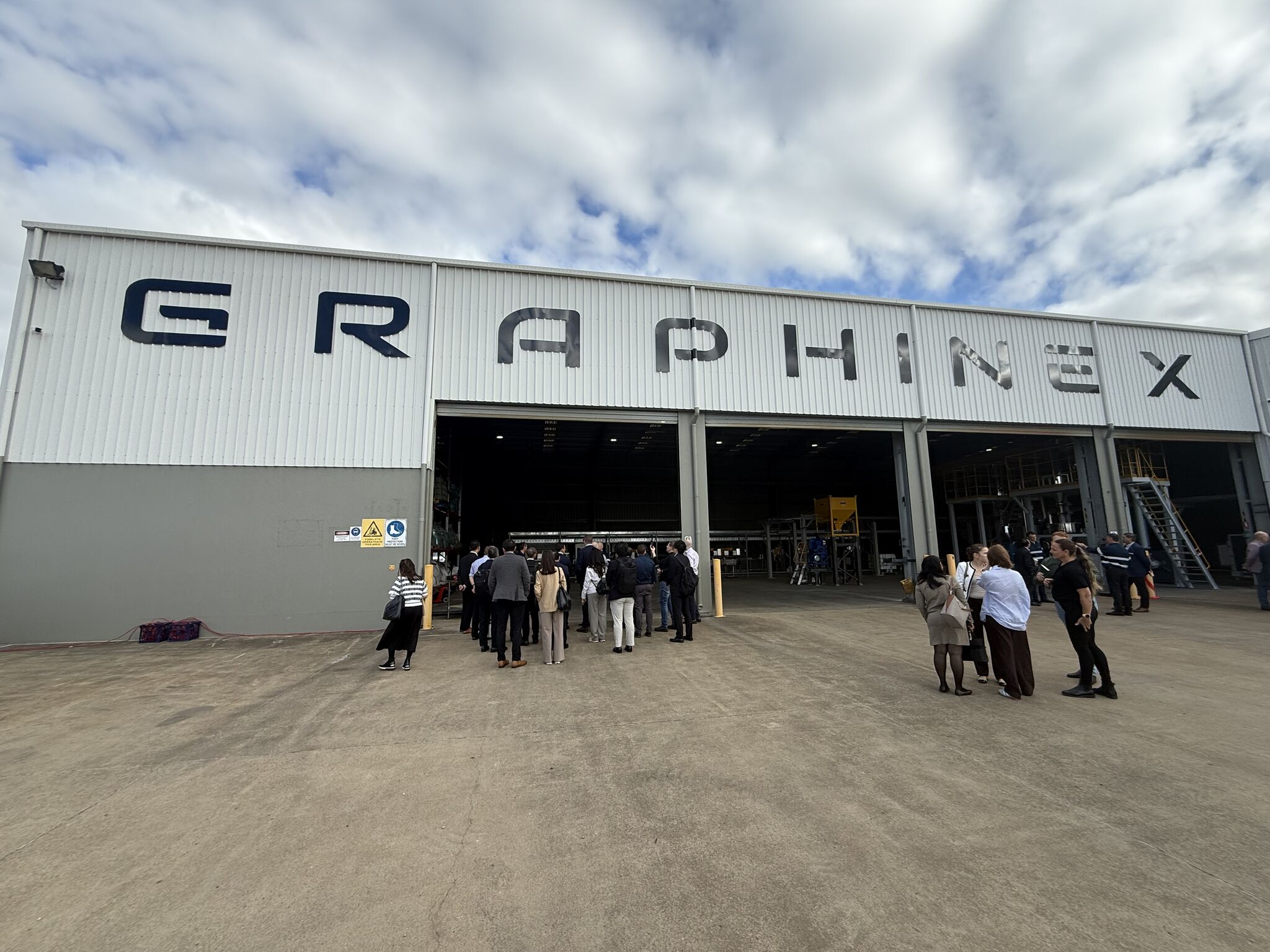 Graphinex launches battery anode plant in Queensland – pv magazine ...