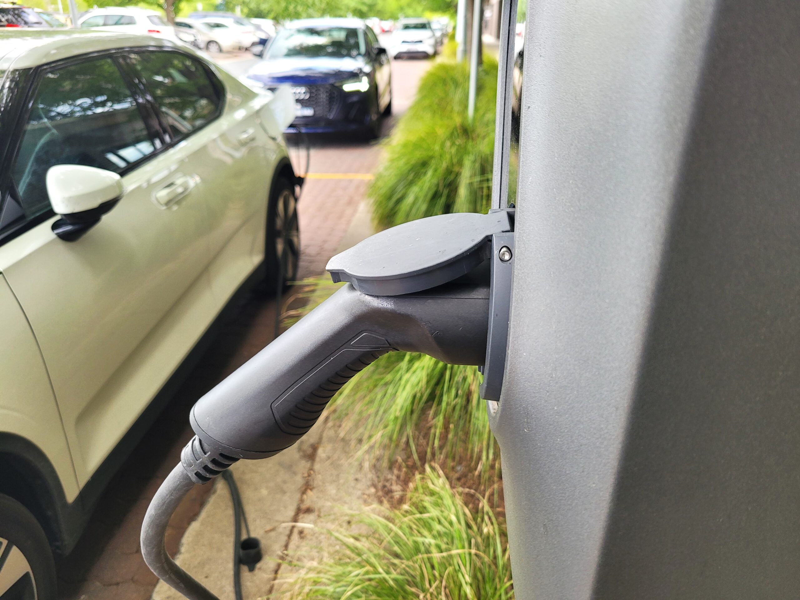 SunPower x TCL, a new solar powerhouse to redefine sustainable living ...