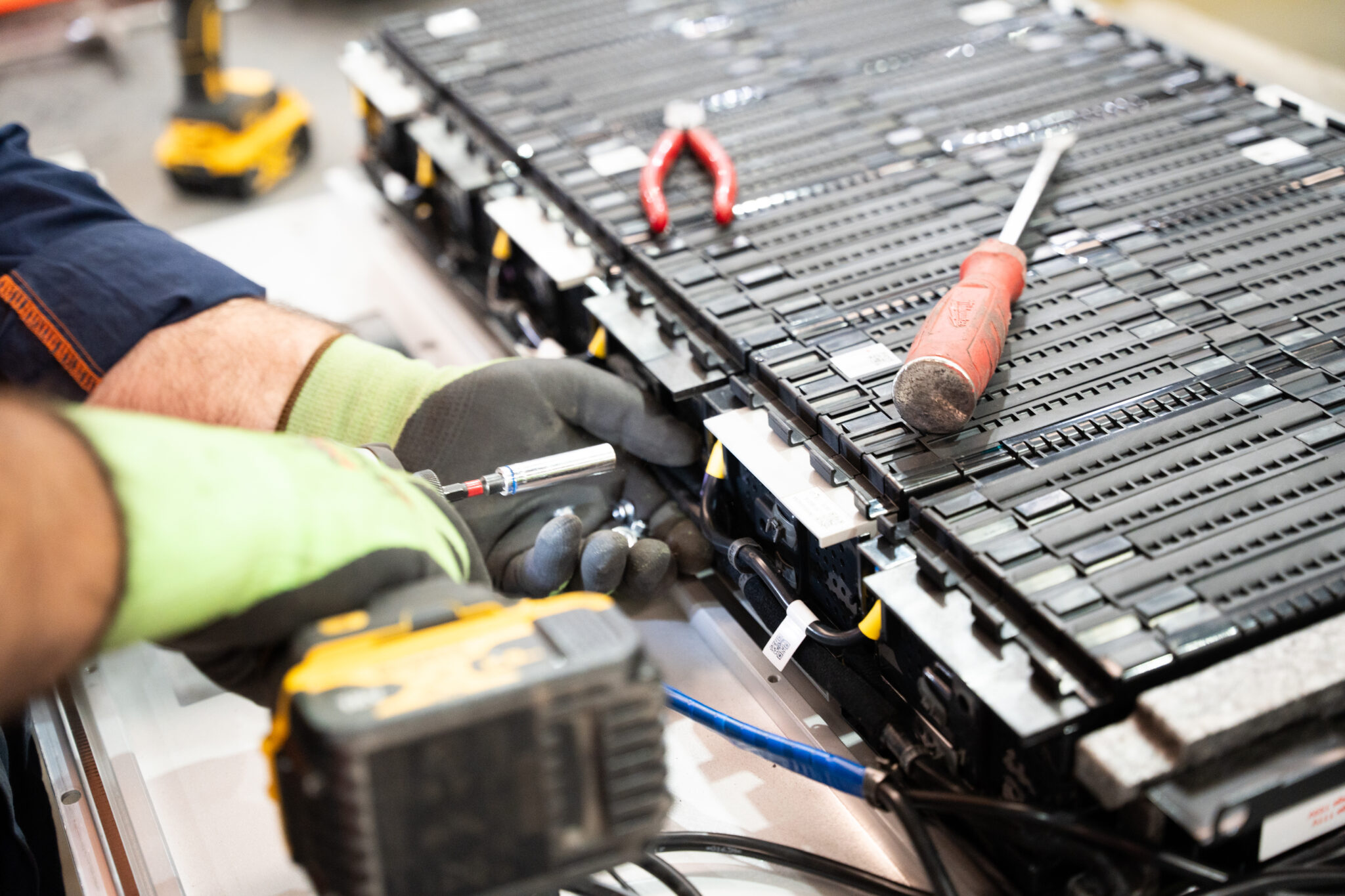 Livium secures boost for battery and solar panel recycling strategy ...